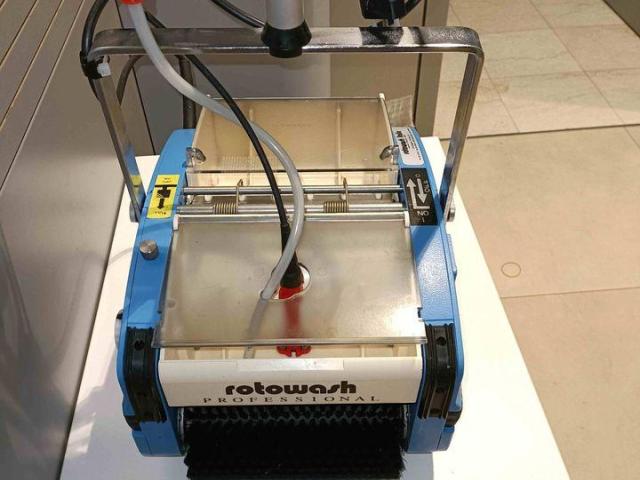 Lavapavimenti professionale Rotowash R20T Bergamo - AnnunciToday.it